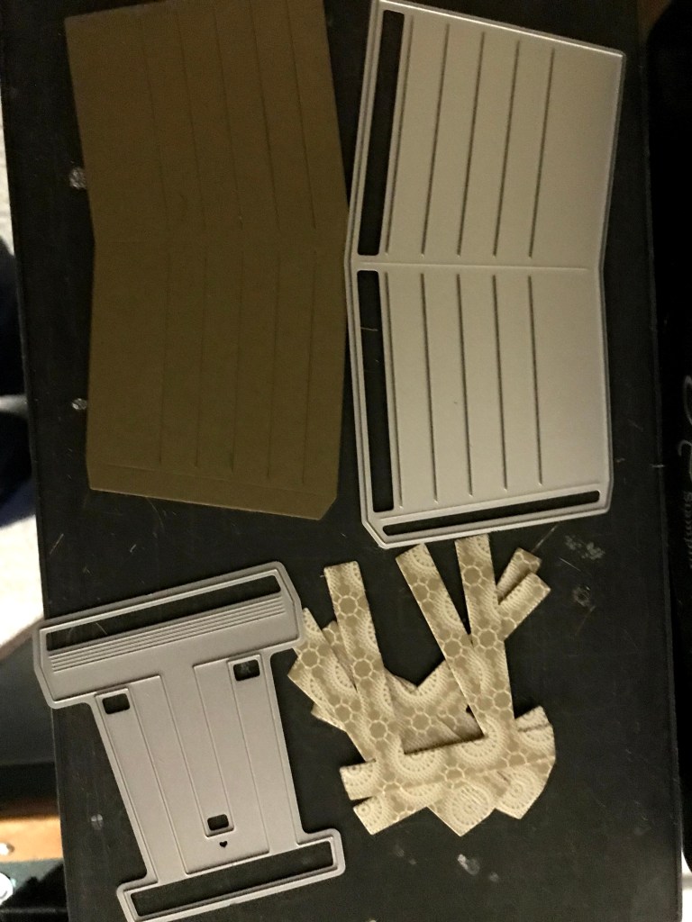 Pull out Flower Pot Mothers Day Card. C4C483 – My Messy Craft Room